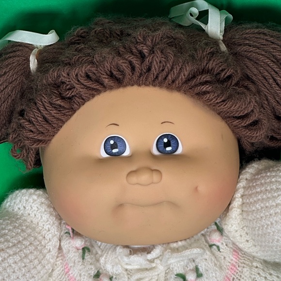 Cabbage Patch Kids | Toys | Cabbage Patch Kids Doll 983 Dimple Brown ...